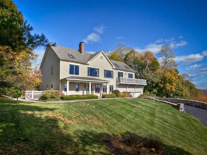 56 Susan Dr, Newburgh, NY 12550 (Off Market NYStateMLS Listing #10276255)