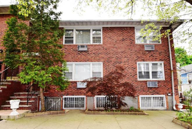 144 Silver Lake Road, Staten Island, NY 10301 (Off Market NYStateMLS ...