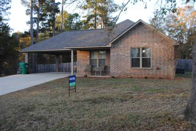 216 Ware Street, Redwater, TX 75567 (Sold NYStateMLS Listing #10455332)