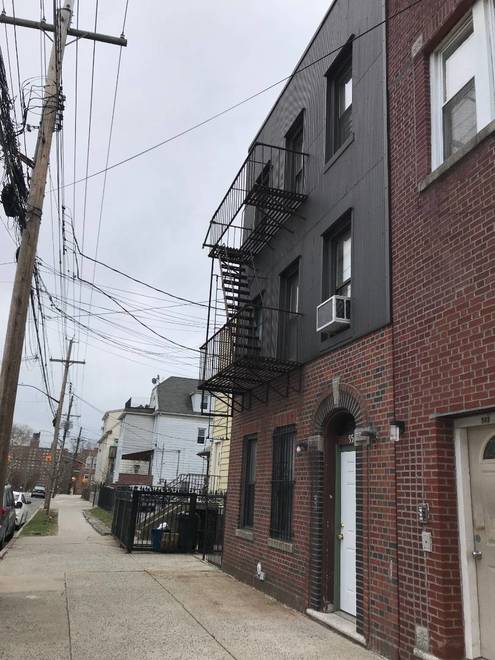 950 East 227th Street, Bronx, NY 10466 (Sold NYStateMLS Listing #10467727)