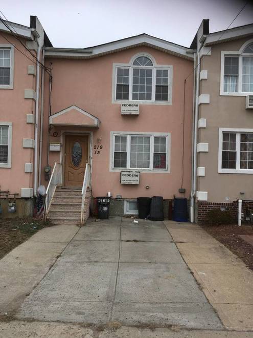 Queens County Springfield Gardens New York (NY) — Real Estate Listings ...