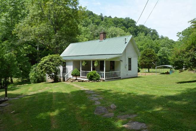 3276 Ellis Road, Linn, WV 26384 (Sold MyStateMLS Listing #10702115)