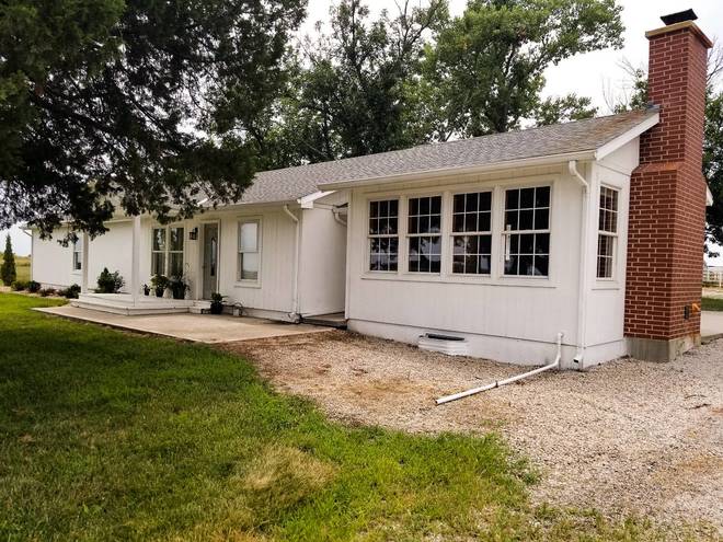 Beautiful Country Home with Acreage, LeRoy, KS 66857 (Off Market ...