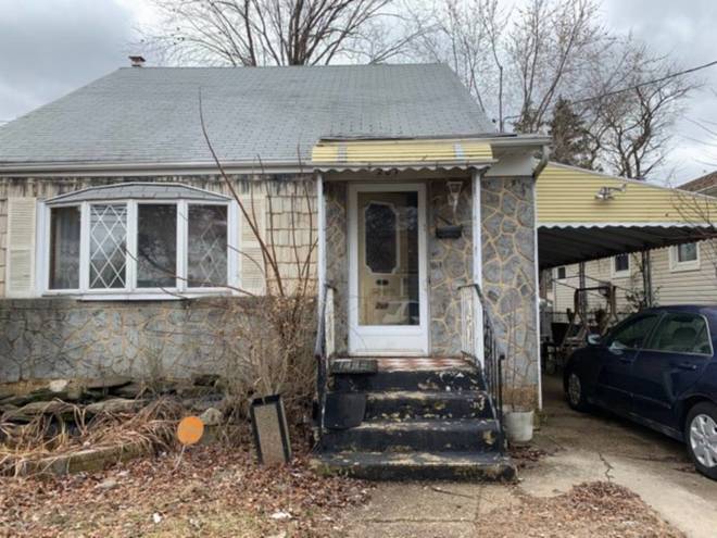 207 Fairview Blvd., Hempstead, NY 11550 (Sold NYStateMLS Listing #10597335)