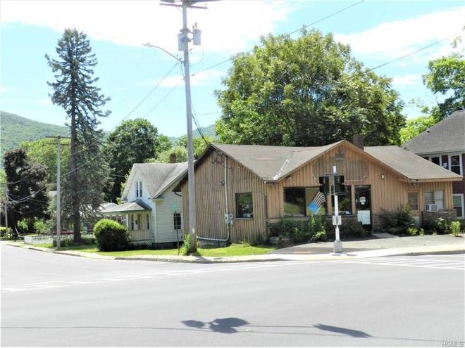 Ulster County Ellenville New York (NY) — Real Estate Listings By City