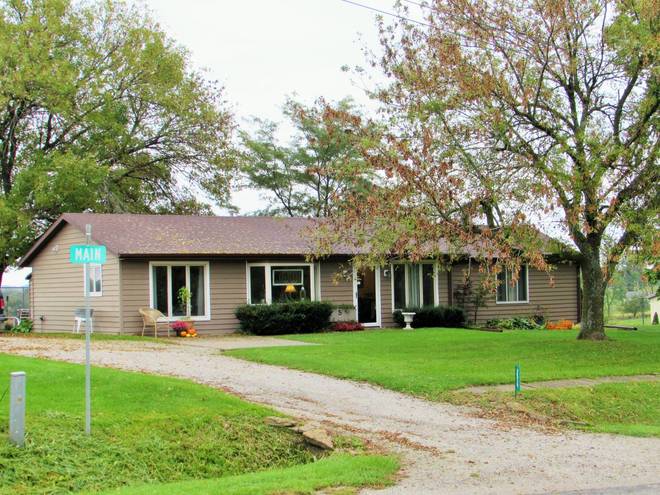 2514 Main St, Allendale, MO 64456 (Sold NYStateMLS Listing #10648033)