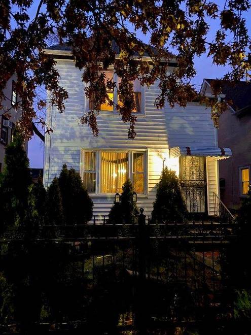 Queens County Saint Albans New York (NY) — Real Estate Listings By City