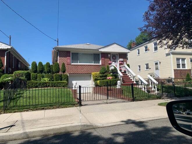 Queens County Springfield Gardens New York (NY) — Real Estate Listings ...